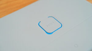 【レビュー】MOFTダイナミックフォリオを1週間使ってわかった5つの最強モード｜姿勢改善＆作業効率アップ！ | オシログ / Oscillog