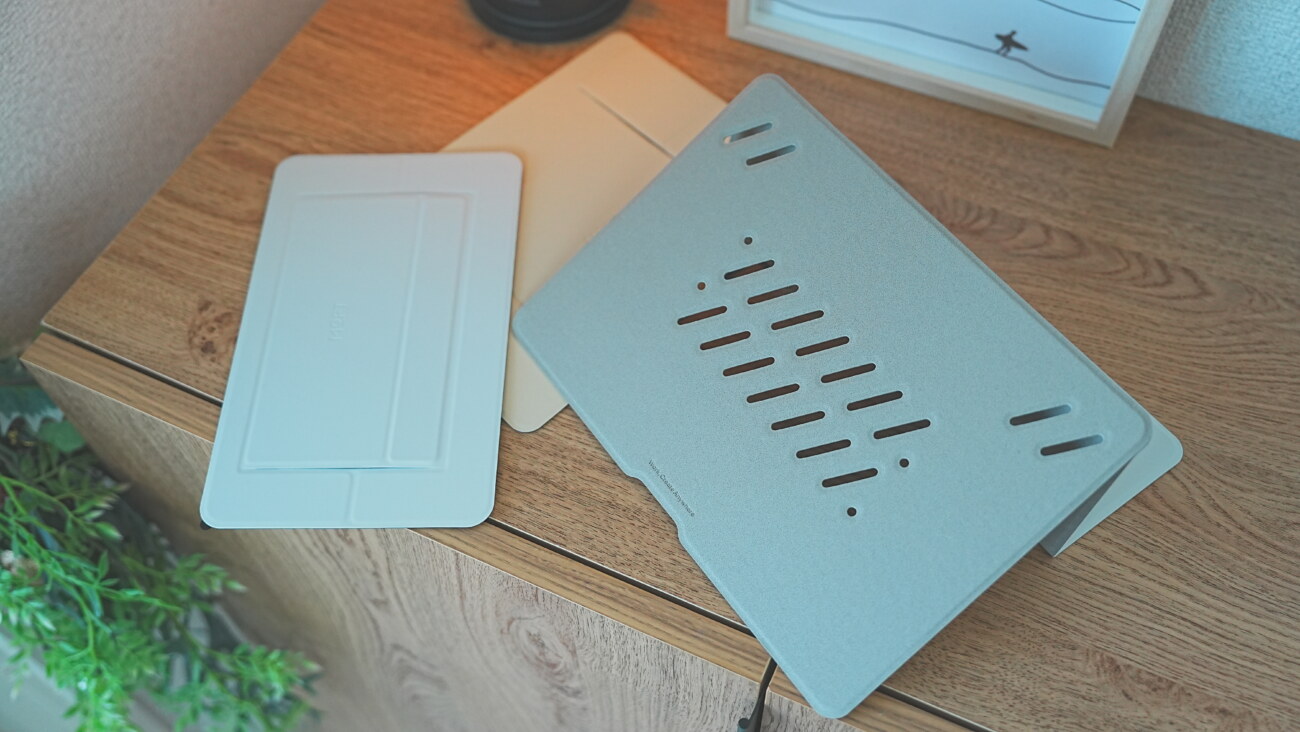 【MOFT非粘着スタンドレビュー】粘着タイプとの違いを比較！タブレット・本にも使える多機能スタンドが登場 | オシログ / Oscillog